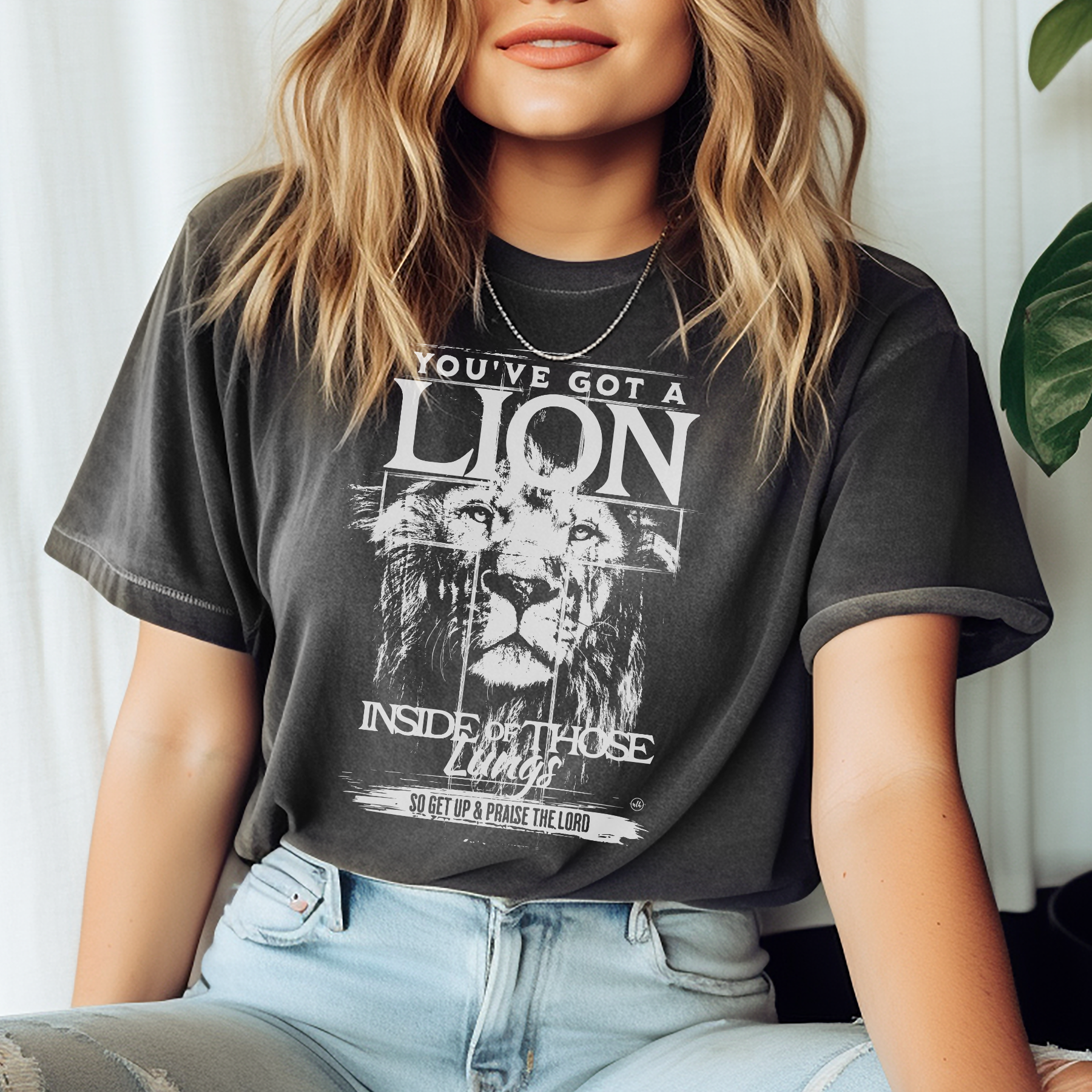 Lion inside those Lungs Graphite Christian T-Shirt – Never Lose Hope ...